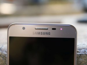 How to customize LED notification colors on Android. - BounceGeek